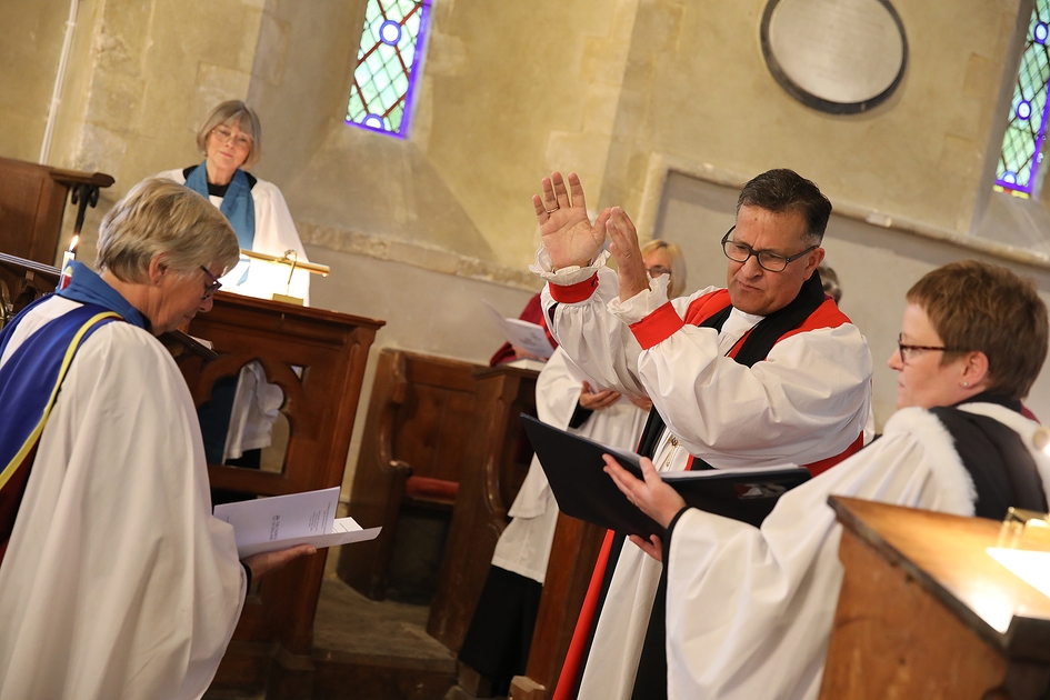Diocese of Portsmouth - News - First Anna Chaplain licensed on the mainland